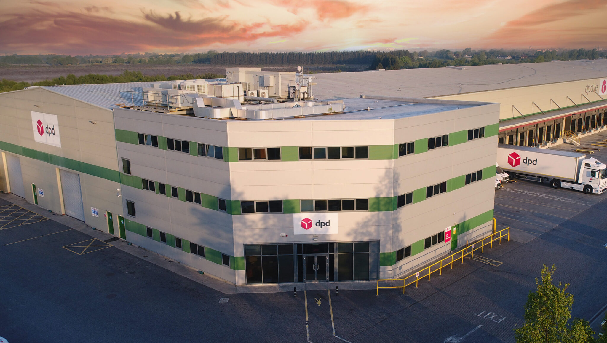 Collection Services | Collect & Deliver Your Parcel | DPD Ireland